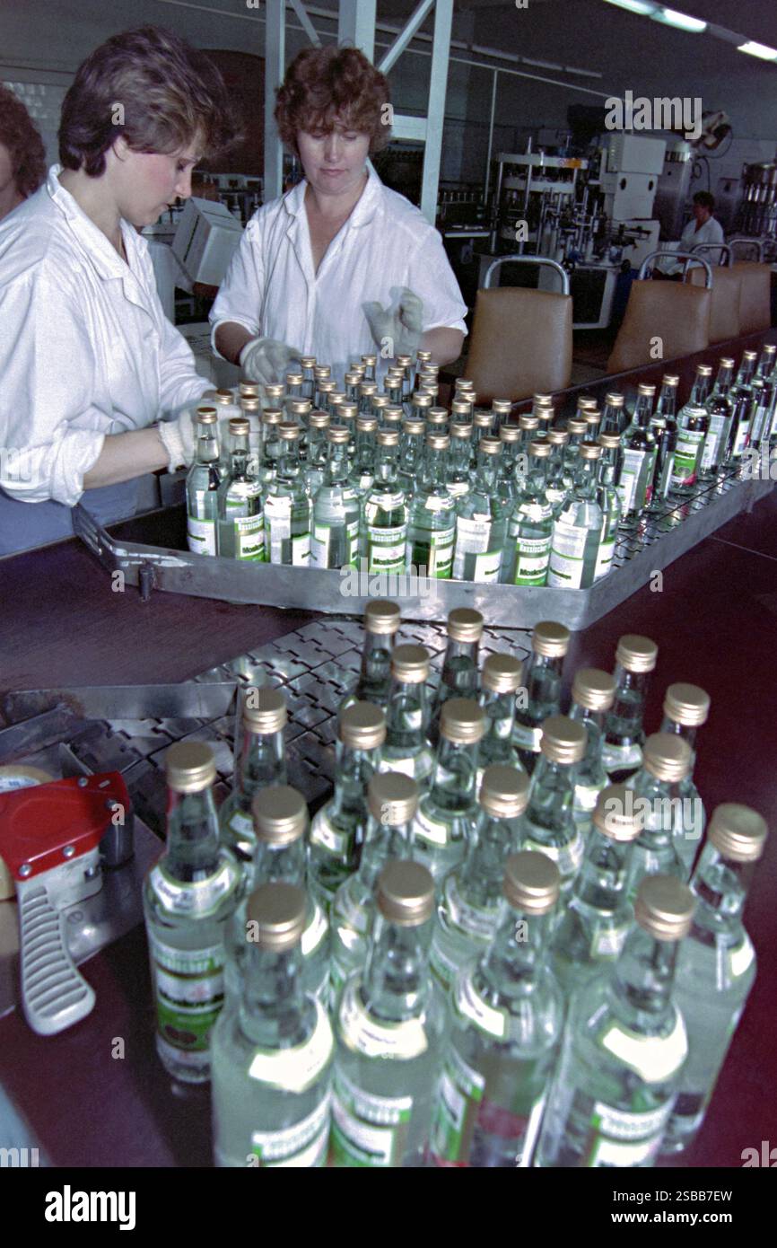 Moscow state wine warehouse hi-res stock photography and images - Alamy