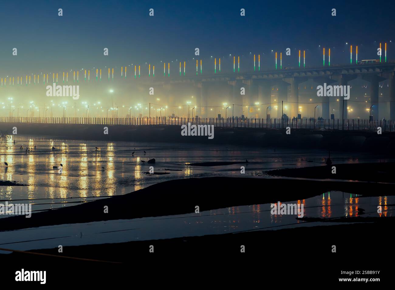 Prayagraj, Uttar Pradesh, India, 11 January 2025. Foggy Mahakumbh Mela ...