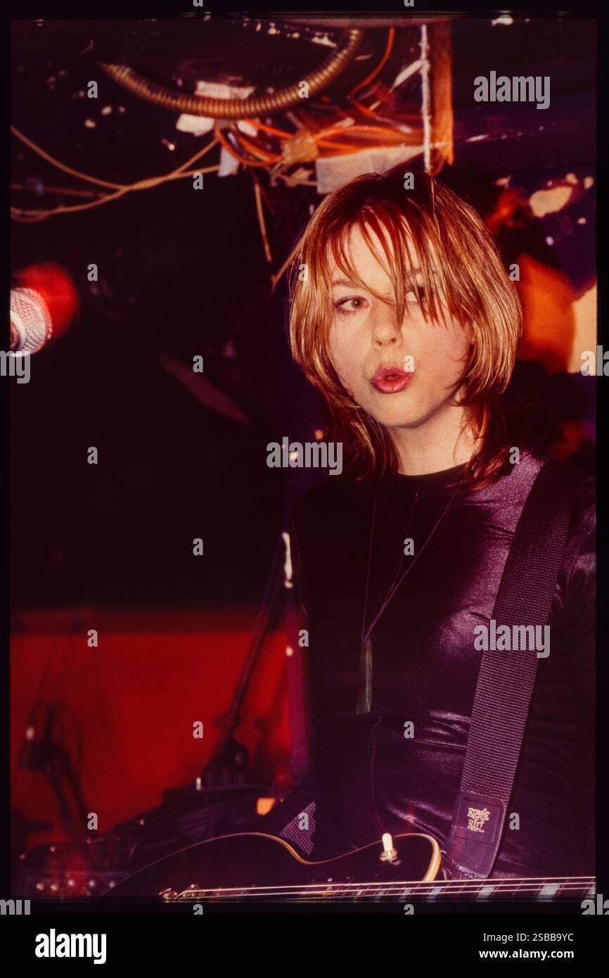 Julie dolphin band hi-res stock photography and images - Alamy