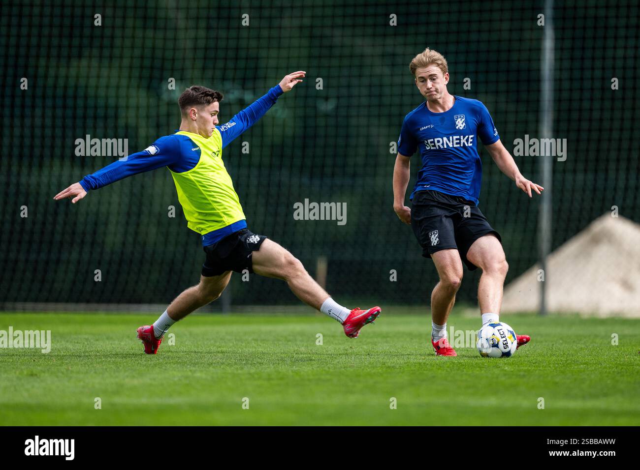 Alvor, Portugal. 02nd Feb, 2025. 250202 Leo Radakovic och Noah Tolf ...