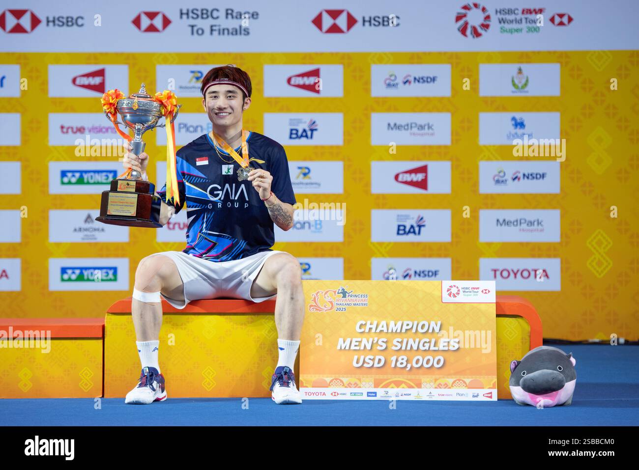 Jia Heng Jason TEH, badminton players from Singapore, celebrate after ...