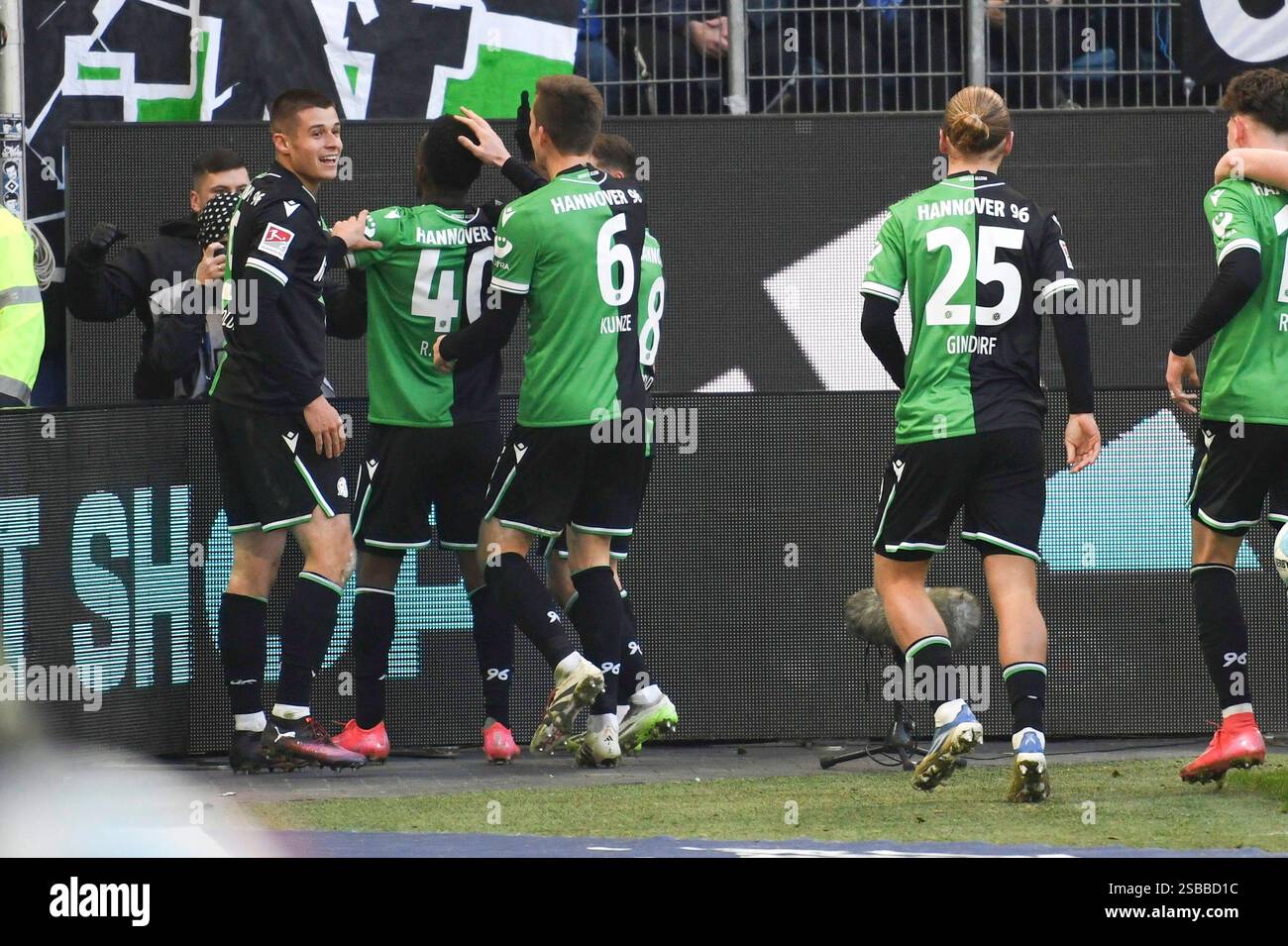 02.02.2025, Volksparkstadion, Hamburg, GER; 2. FBL, Hamburger SV vs ...