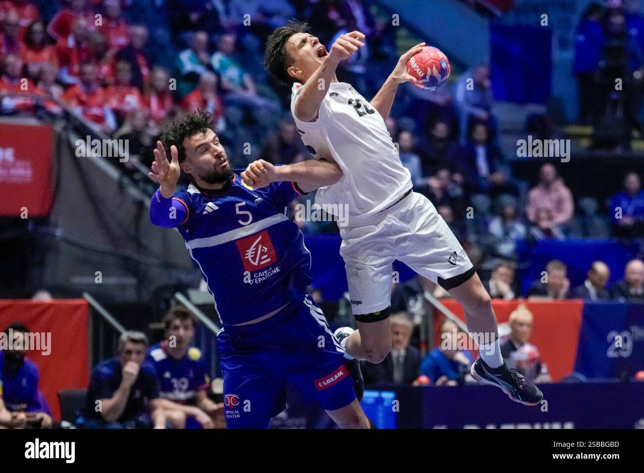 Fornebu 20250202. France's Nedim Remili and Portugal's Francisco Costa ...