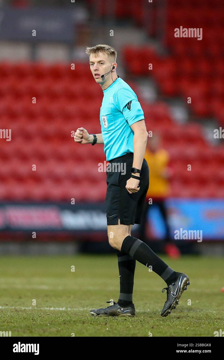 Eco - Power Stadium, Doncaster, England - 1st February 2025 Referee Zac ...