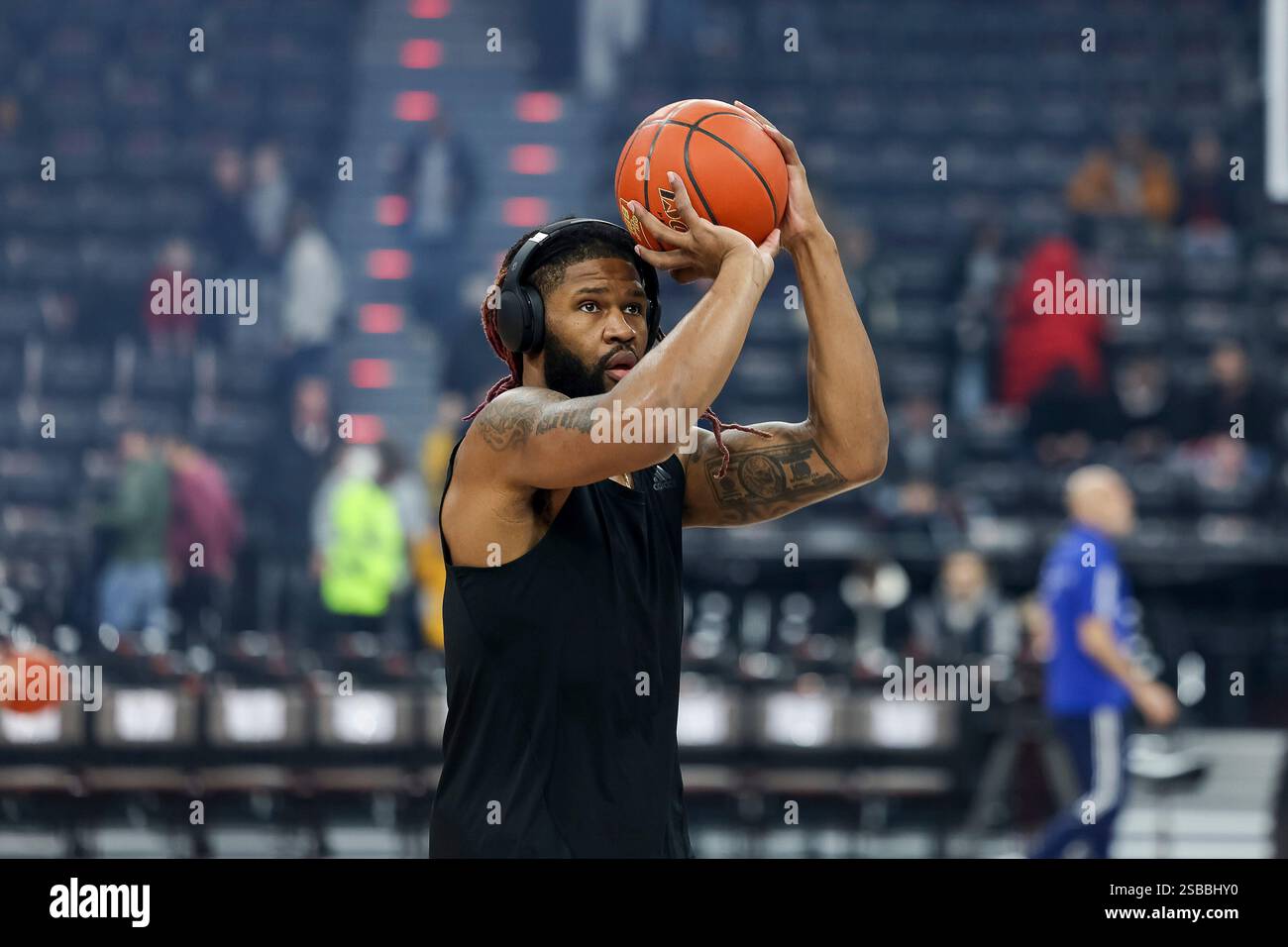 Muenchen, Deutschland. 02nd Feb, 2025. Devin Booker (FC Bayern ...