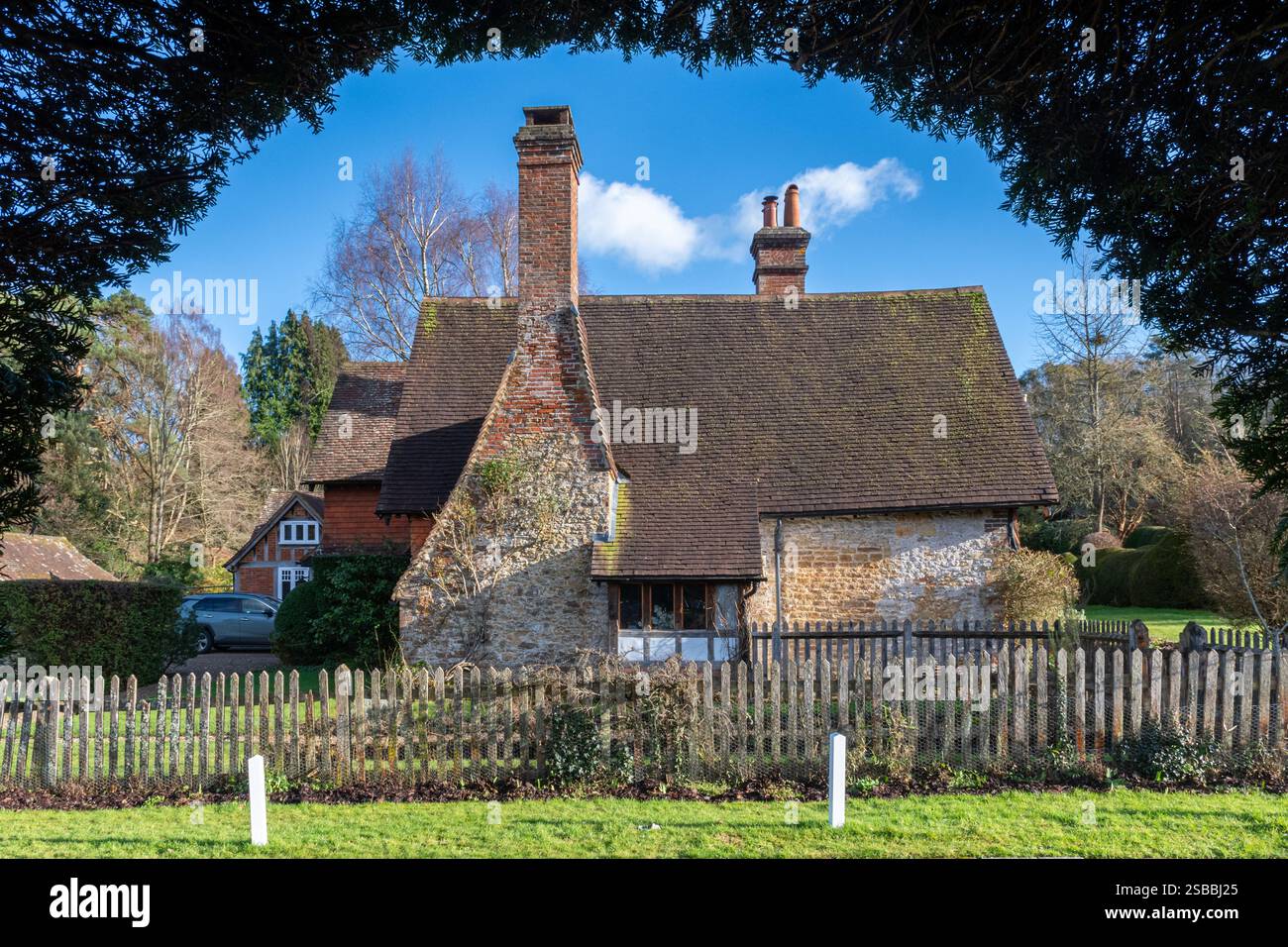 Pretty cottage in the village of Hascombe in the Surrey Hills, England ...