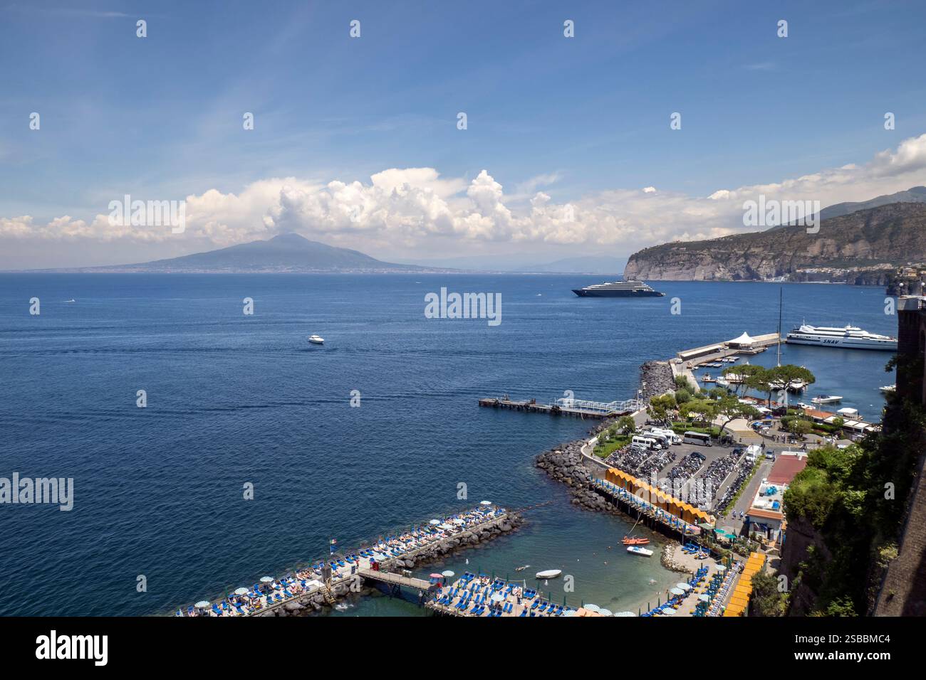 Mount Vesuvius Bay of Naples, Amalfi Coast; Italy; Sorrento Stock Photo ...