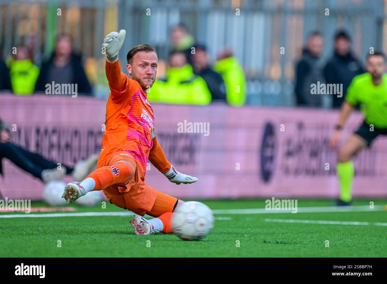 Oss, Netherlands. 02nd Feb, 2025. OSS, 02-02-2025, Frans Heesen Stadium, football season 2024/ ...