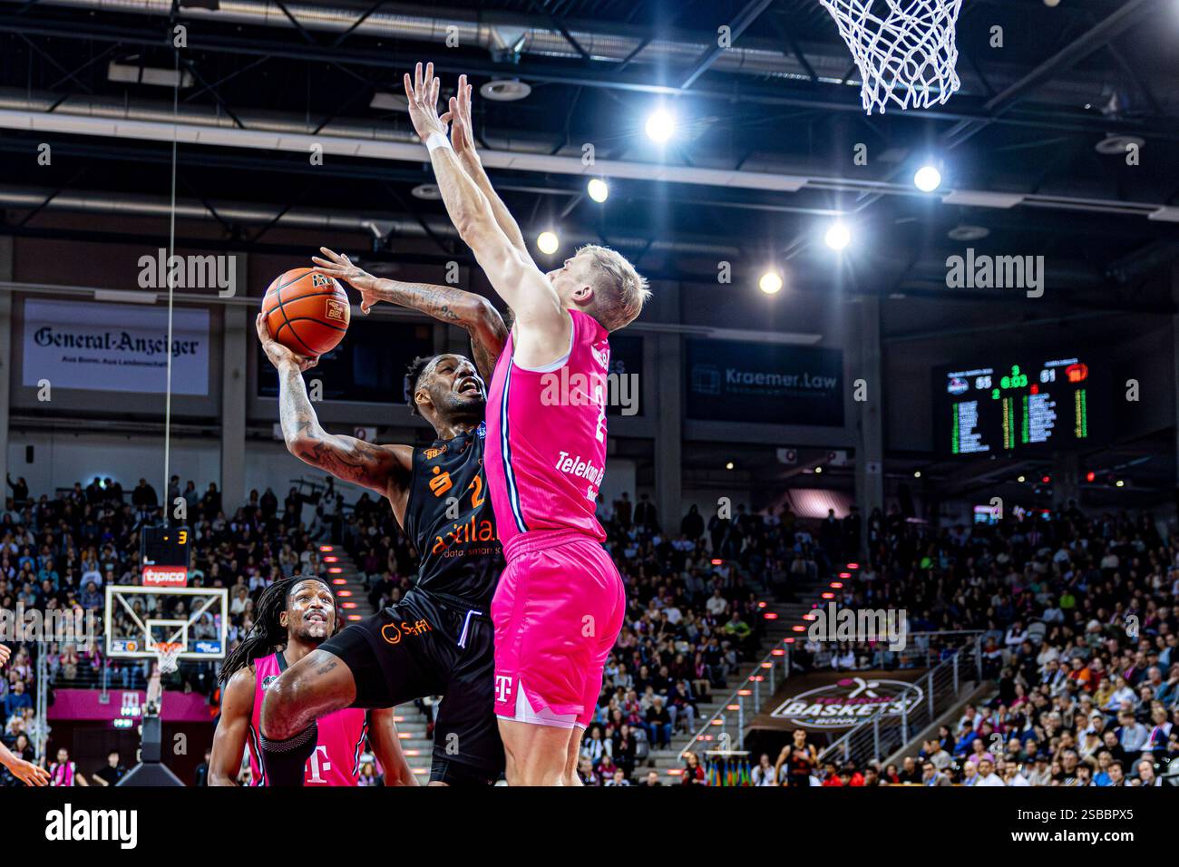Bonn, Deutschland. 02nd Feb, 2025. Jeffery Garrett (NINERS Chemnitz ...