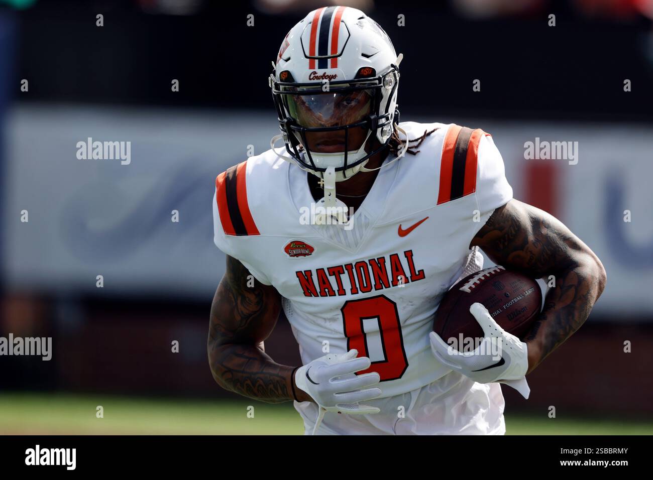 National team running back Ollie Gordon II (0), of Oklahoma State ...