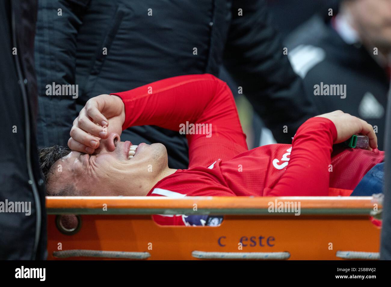 Manchester, UK. 2nd Feb, 2025. Lisandro Martínez of Manchester United ...