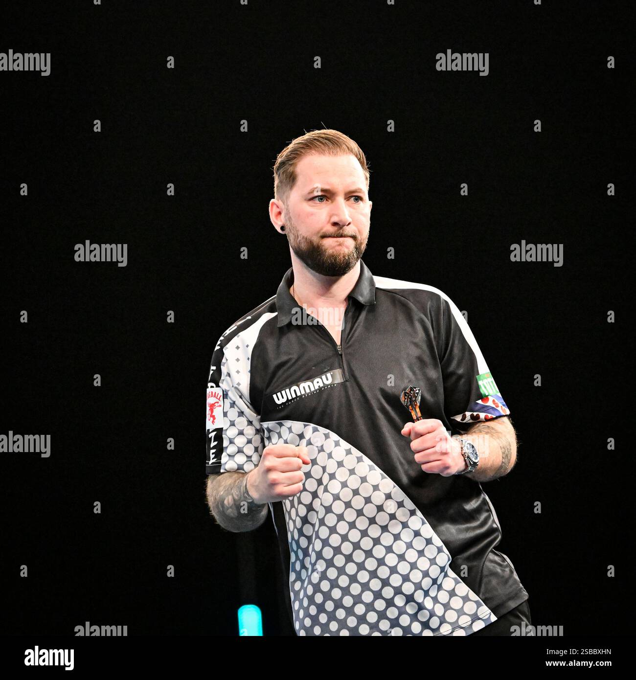 Marshall Arena, Milton Keynes, UK. 2nd Feb, 2025. 2025 PDC Winmau Darts ...