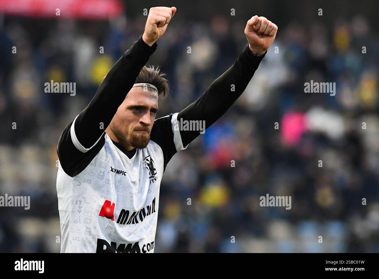STVV's Adriano Bertaccini celebrates after scoring during a soccer ...