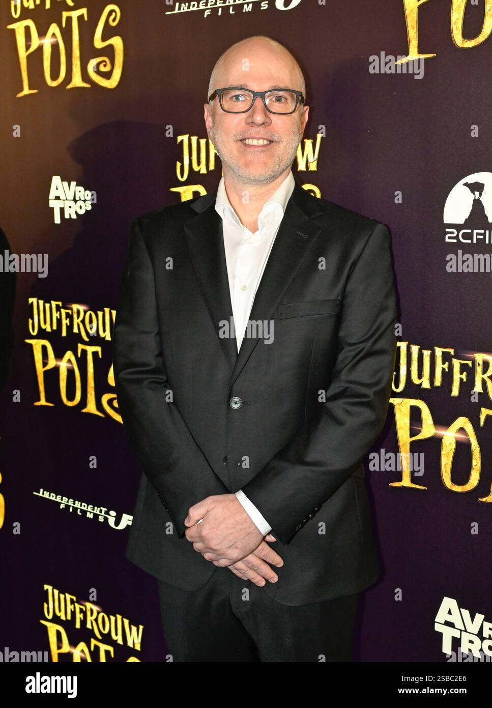 Premiere Juffrouw Pots AMSTERDAM, NETHERLANDS - FEBRUARY 2: Martijn ...