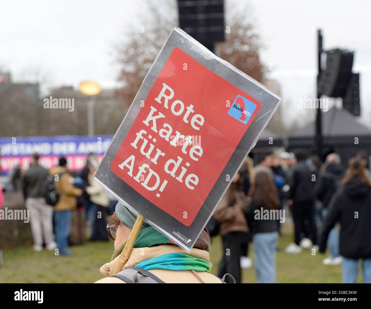 02 . 02 . 2025 , Berlin / Mitte : Demonstration auf dem Platz der ...