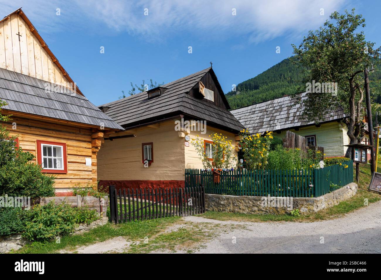 Folk architecture village, Vlkolinec, Slovakia Stock Photo - Alamy