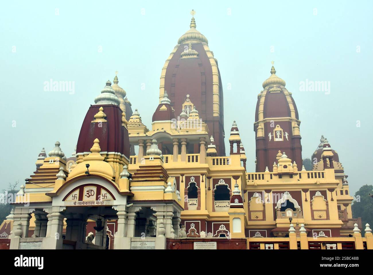 Laxmi Narayan Temple, Laxminarayan Temple, Laxminarayan Mandir, Hindu temple, Delhi, India, Asia ...