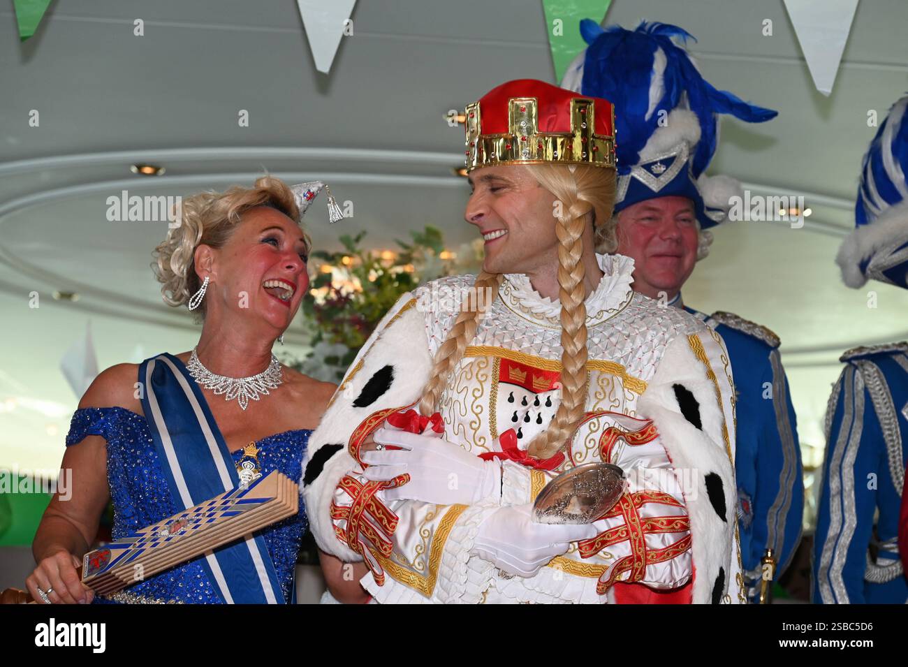 Das Düsseldorfer Prinzenpaar Prinz Andreas I Andreas Mauska und Venetia ...