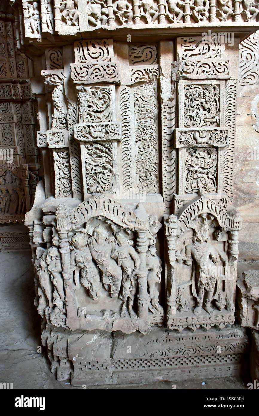 Sas-Bahu Ka mandir, or Sahastrabahu Temple, Gwalior, India, Asia Stock ...