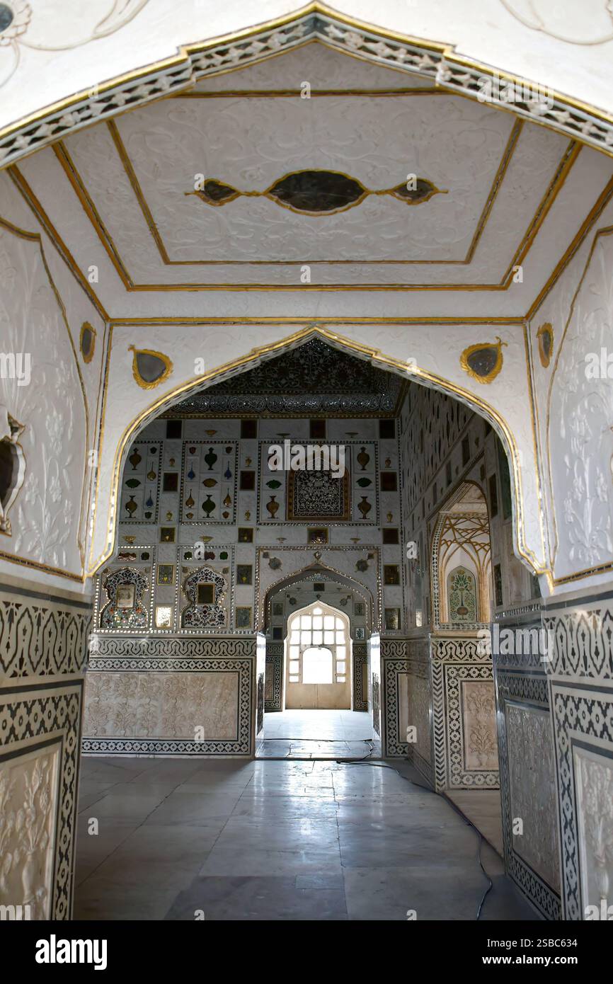 interior, Sheesh Mahal, Mirror Palace, Amer Fort, Amer, Rajasthan ...