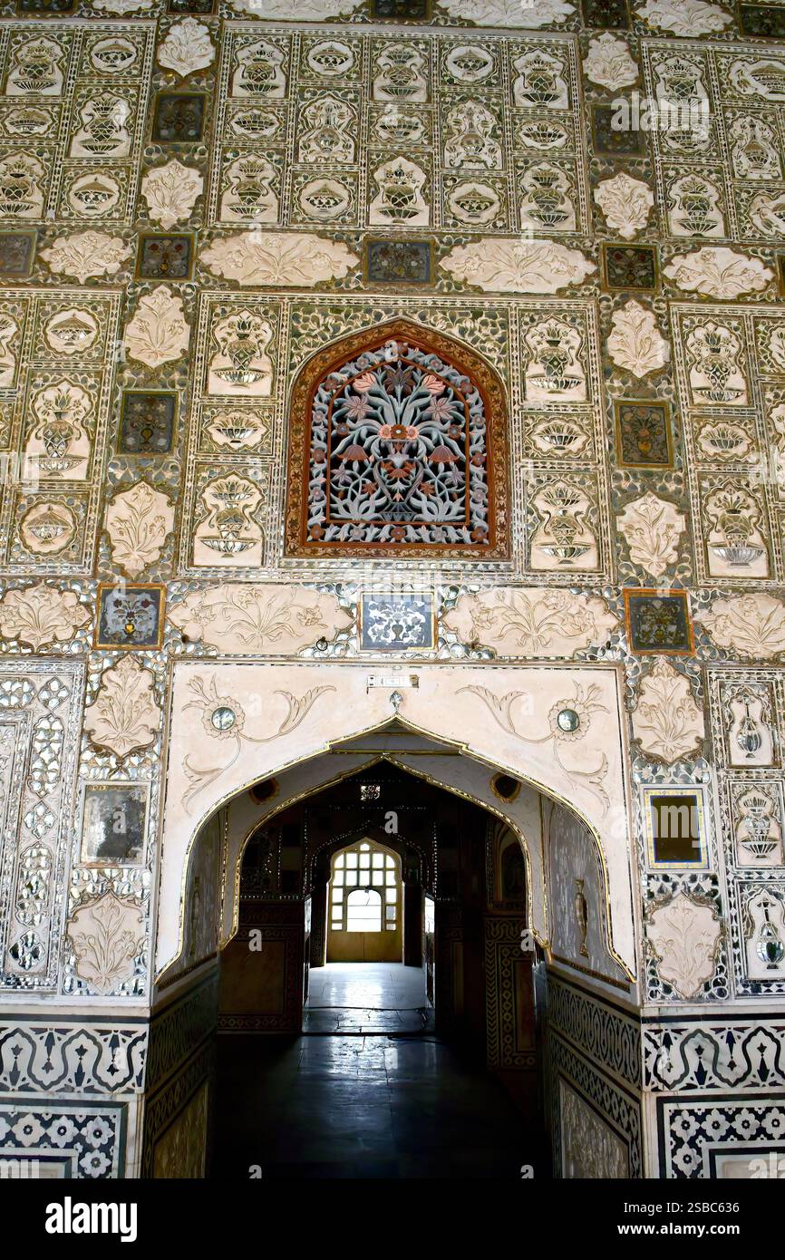 interior, Sheesh Mahal, Mirror Palace, Amer Fort, Amer, Rajasthan ...
