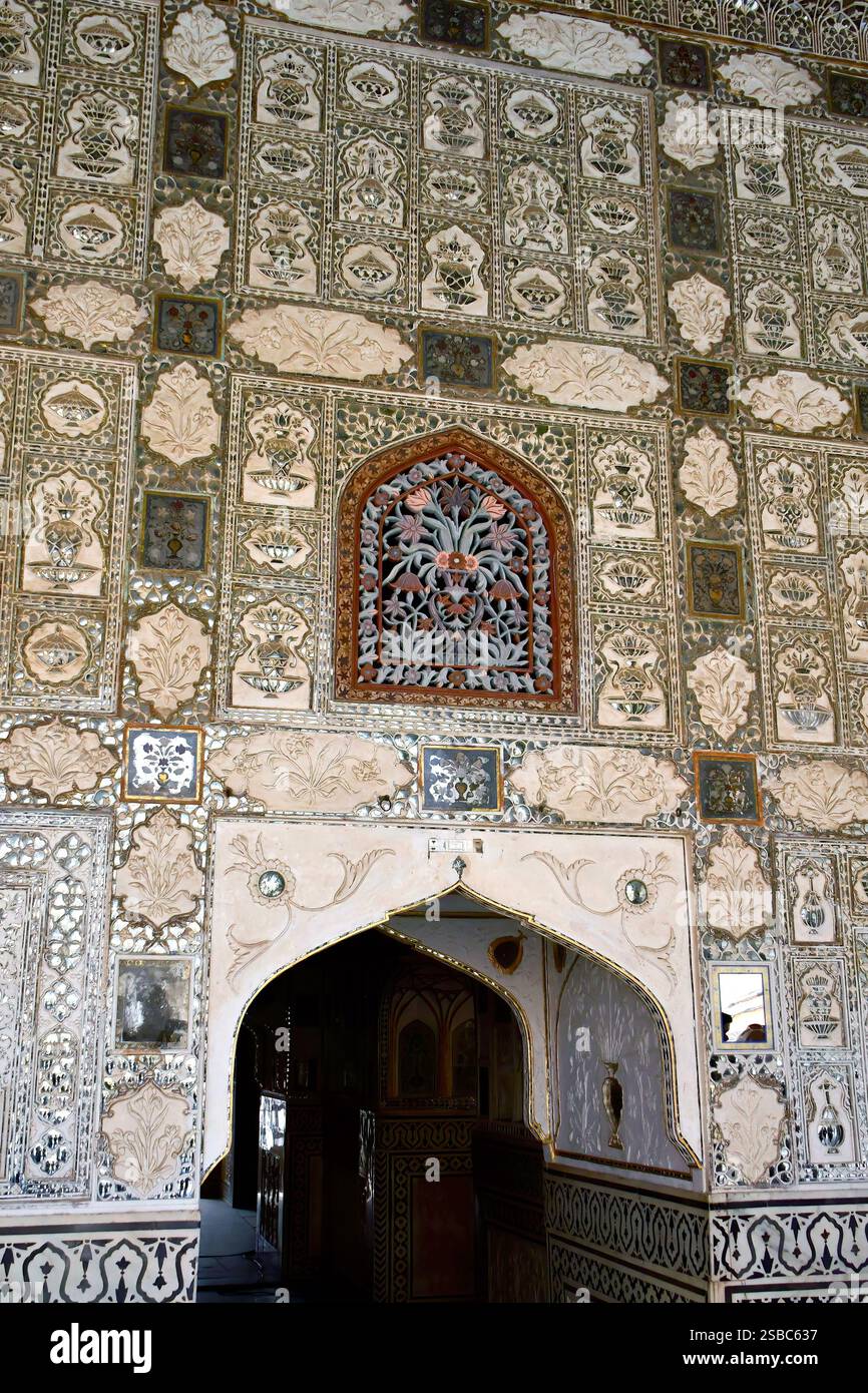interior, Sheesh Mahal, Mirror Palace, Amer Fort, Amer, Rajasthan ...