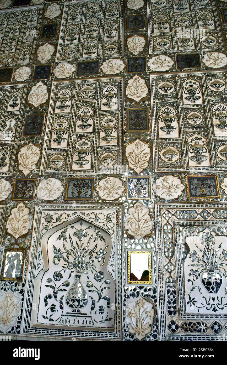 interior, Sheesh Mahal, Mirror Palace, Amer Fort, Amer, Rajasthan ...