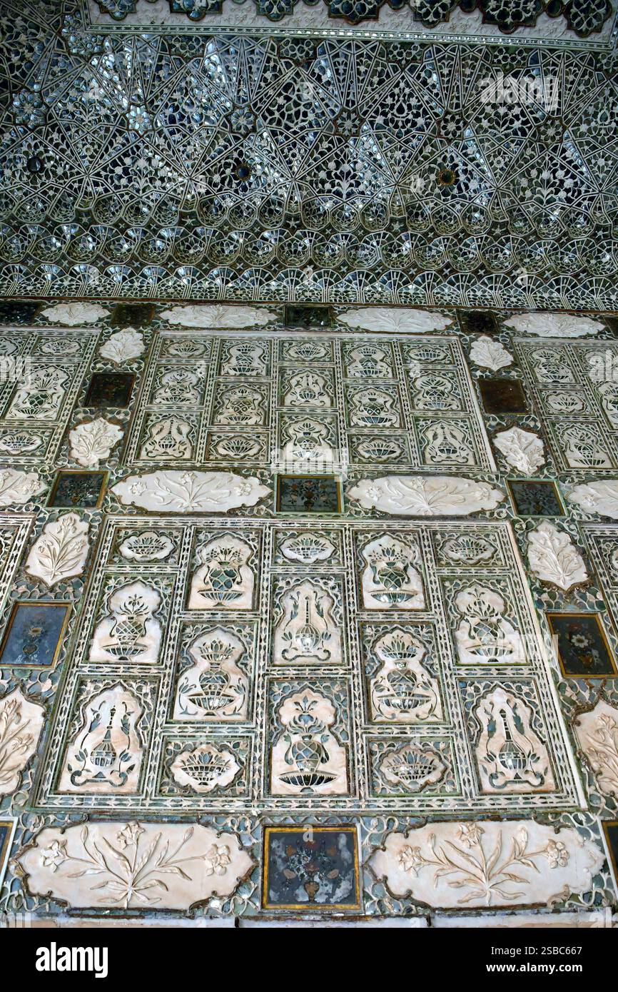 interior, Sheesh Mahal, Mirror Palace, Amer Fort, Amer, Rajasthan ...