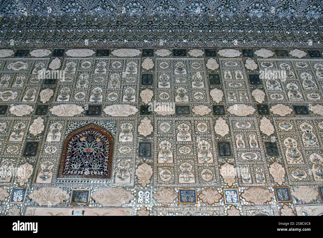interior, Sheesh Mahal, Mirror Palace, Amer Fort, Amer, Rajasthan ...