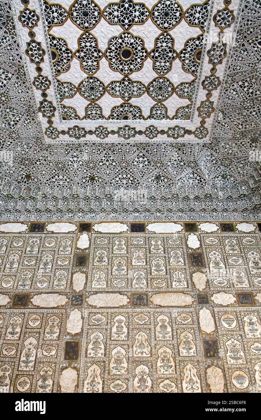 interior, Sheesh Mahal, Mirror Palace, Amer Fort, Amer, Rajasthan ...