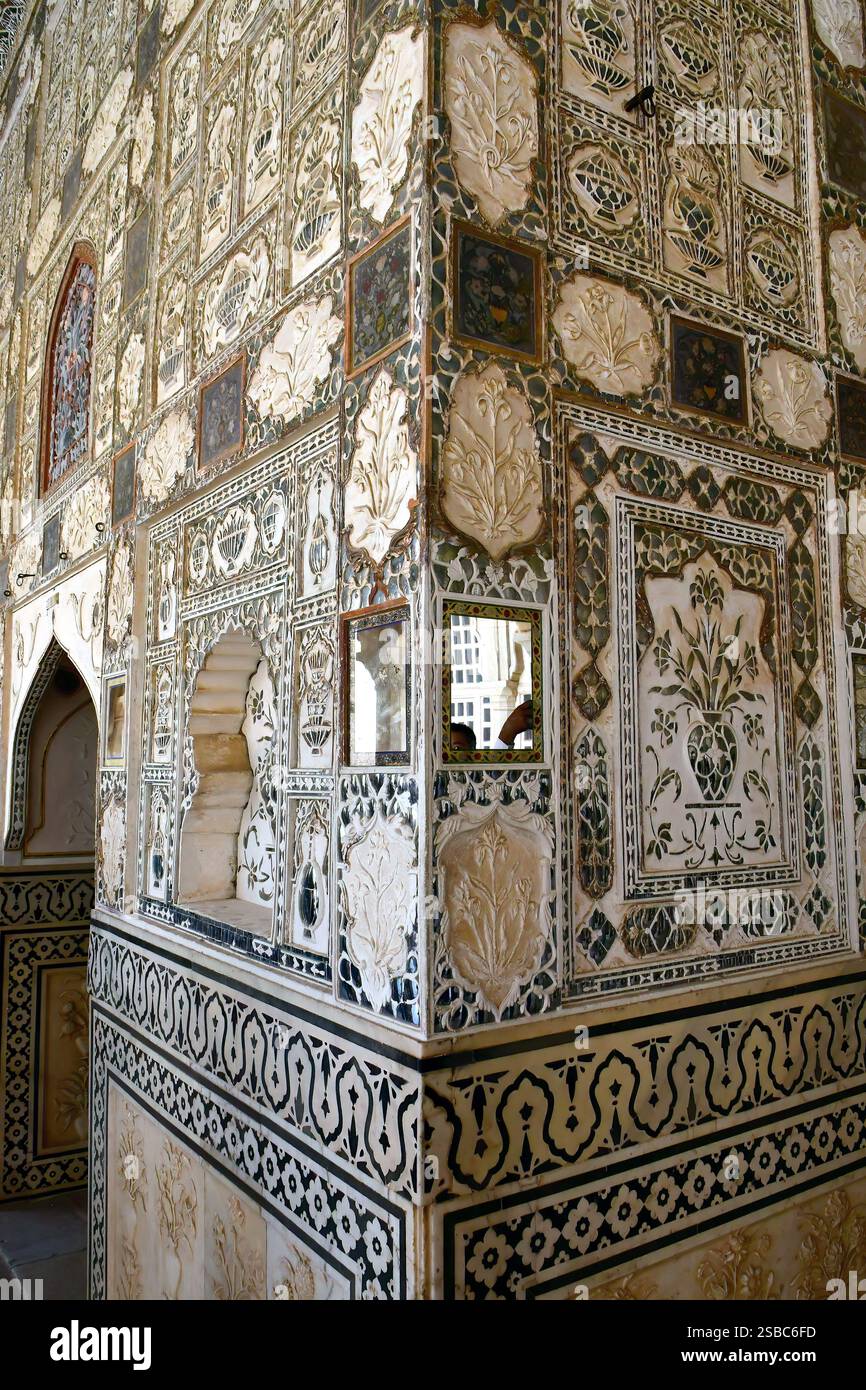 interior, Sheesh Mahal, Mirror Palace, Amer Fort, Amer, Rajasthan ...