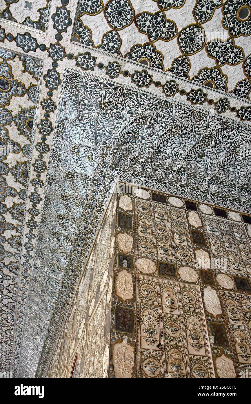 interior, Sheesh Mahal, Mirror Palace, Amer Fort, Amer, Rajasthan ...
