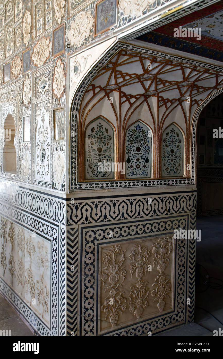 interior, Sheesh Mahal, Mirror Palace, Amer Fort, Amer, Rajasthan ...