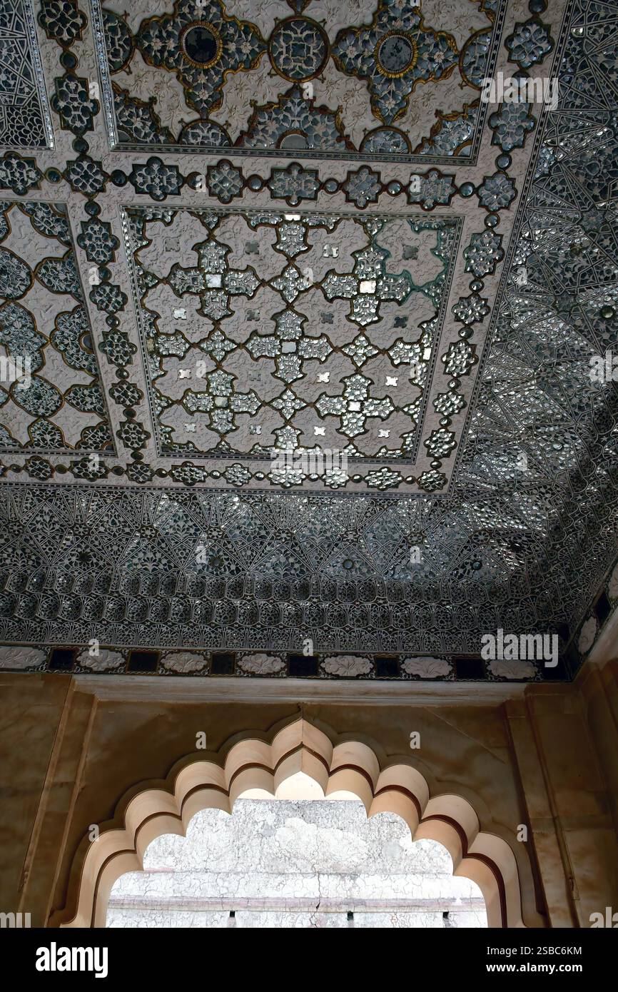 interior, Sheesh Mahal, Mirror Palace, Amer Fort, Amer, Rajasthan ...