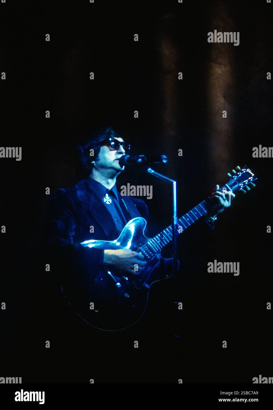 Larry Branson (Roy Orbison) in ONLY THE LONELY at the Piccadilly ...