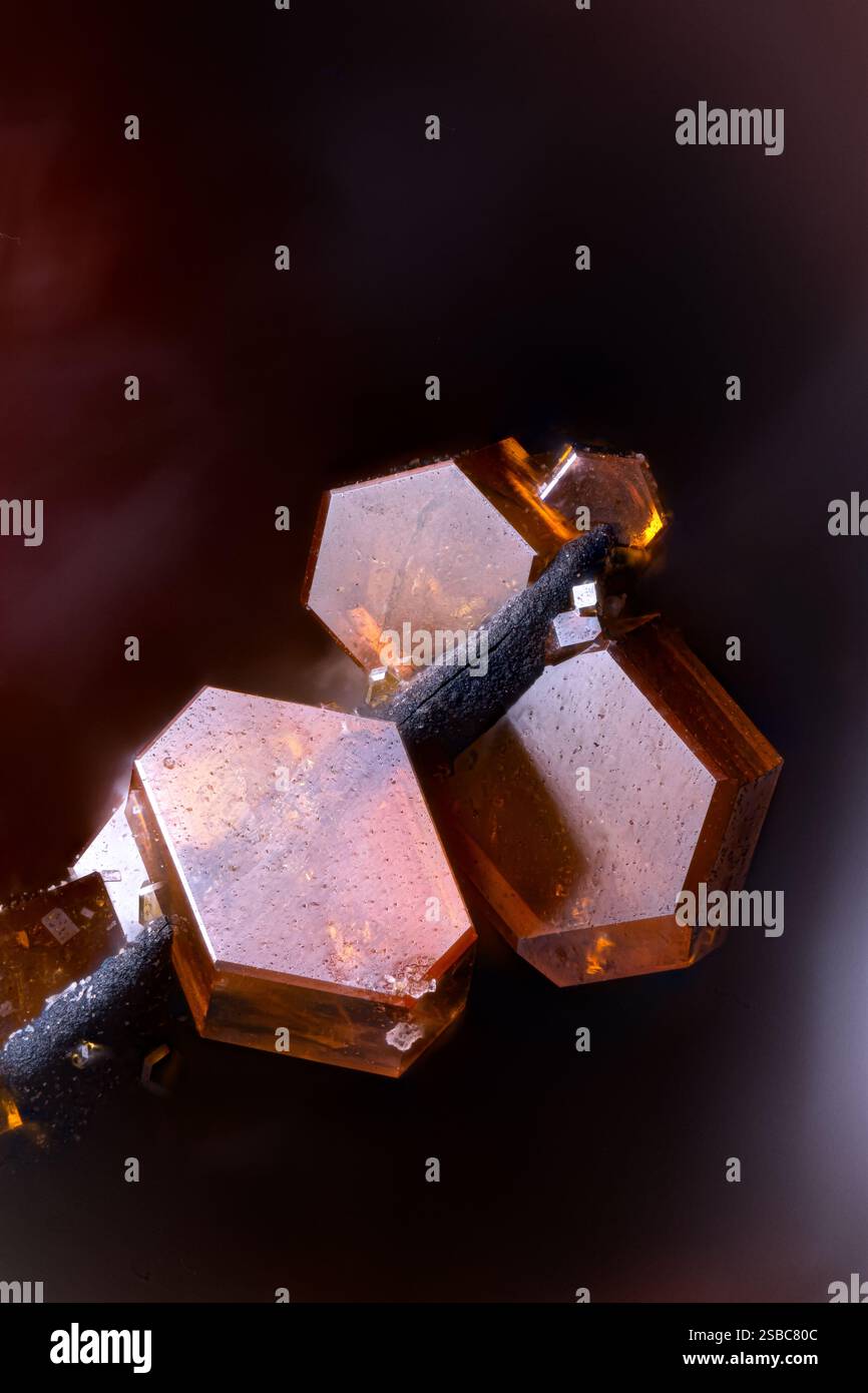 Vanadinite crystals on baryte. Specimen from Morocco. Micro photography ...