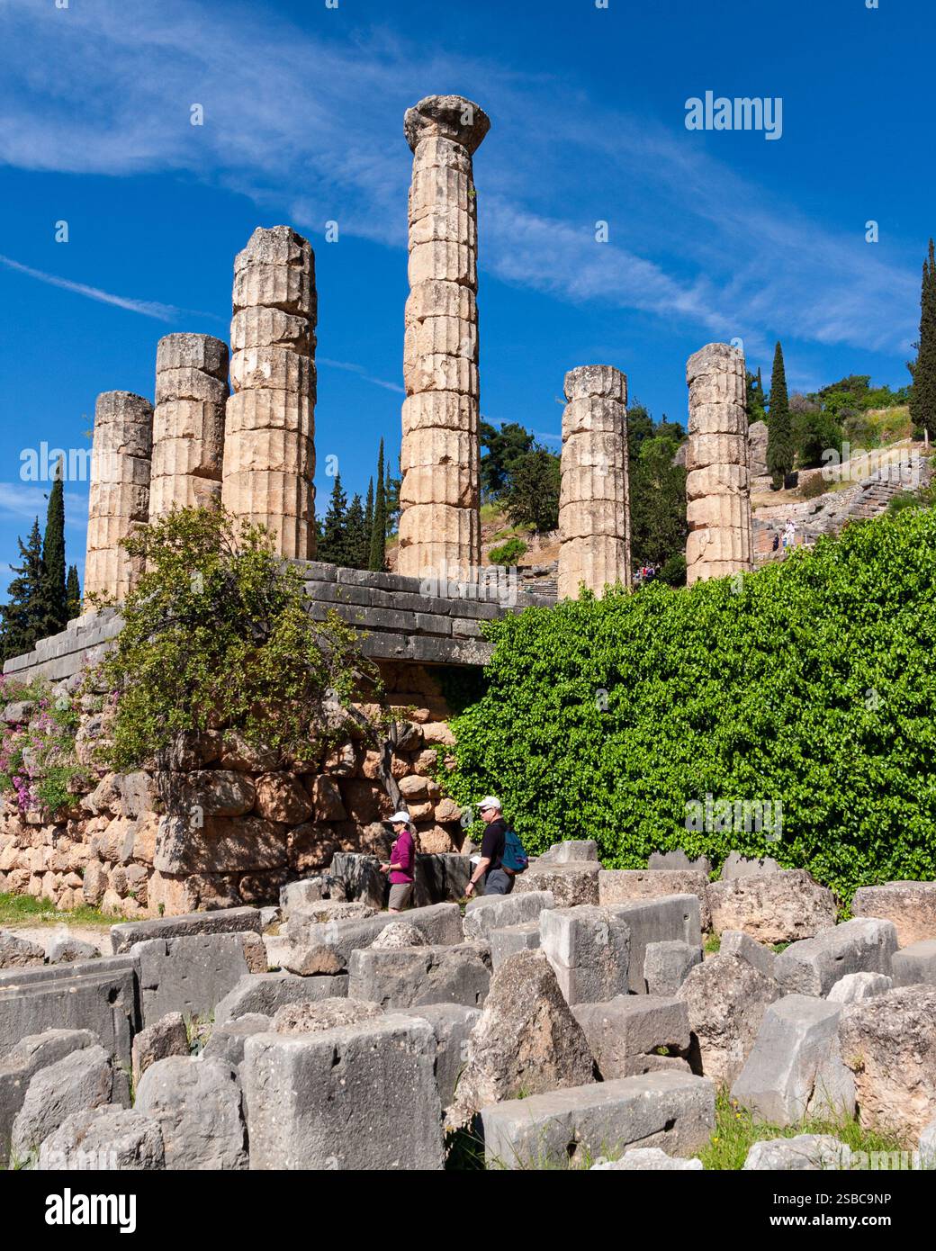 Apollo temple, Delphi archaeological site and ancient Greek monuments ...