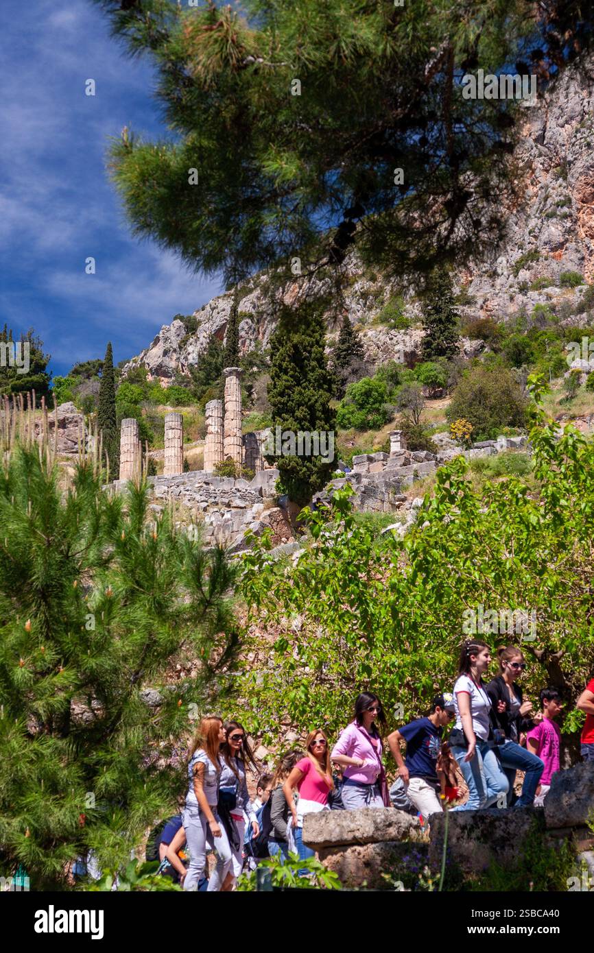 Apollo temple, Delphi archaeological site and ancient Greek monuments ...