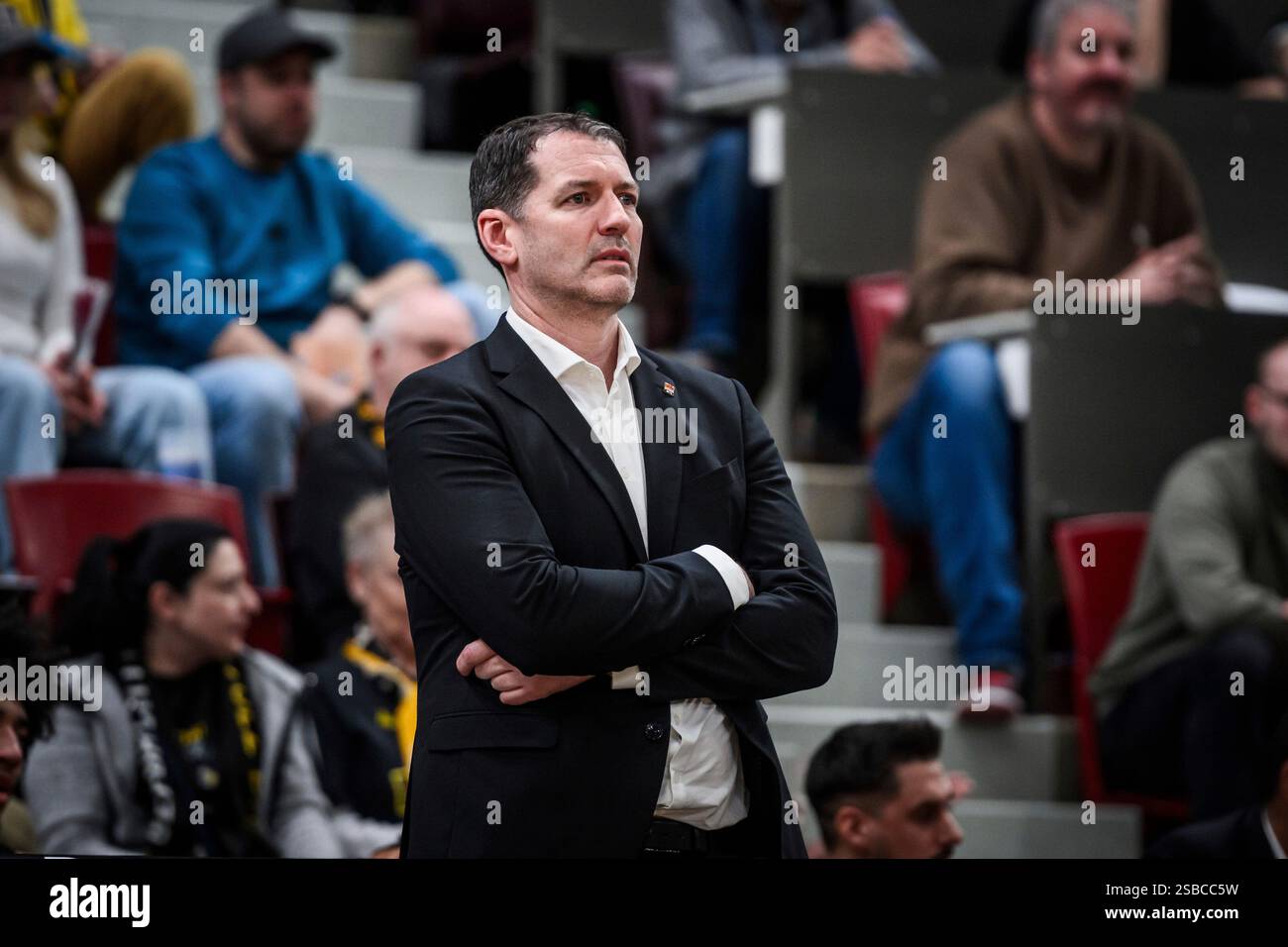 Ludwigsburg, Deutschland. 02nd Feb, 2025. Ty Harrelson (ratiopharm Ulm ...