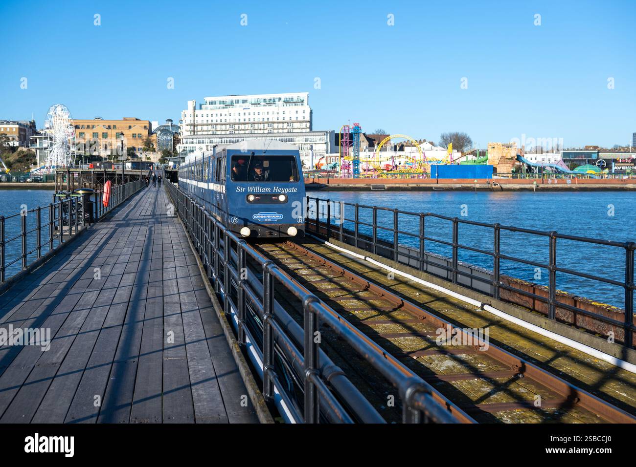 Southend pier and railway. The world's longest pleasure pier at ...