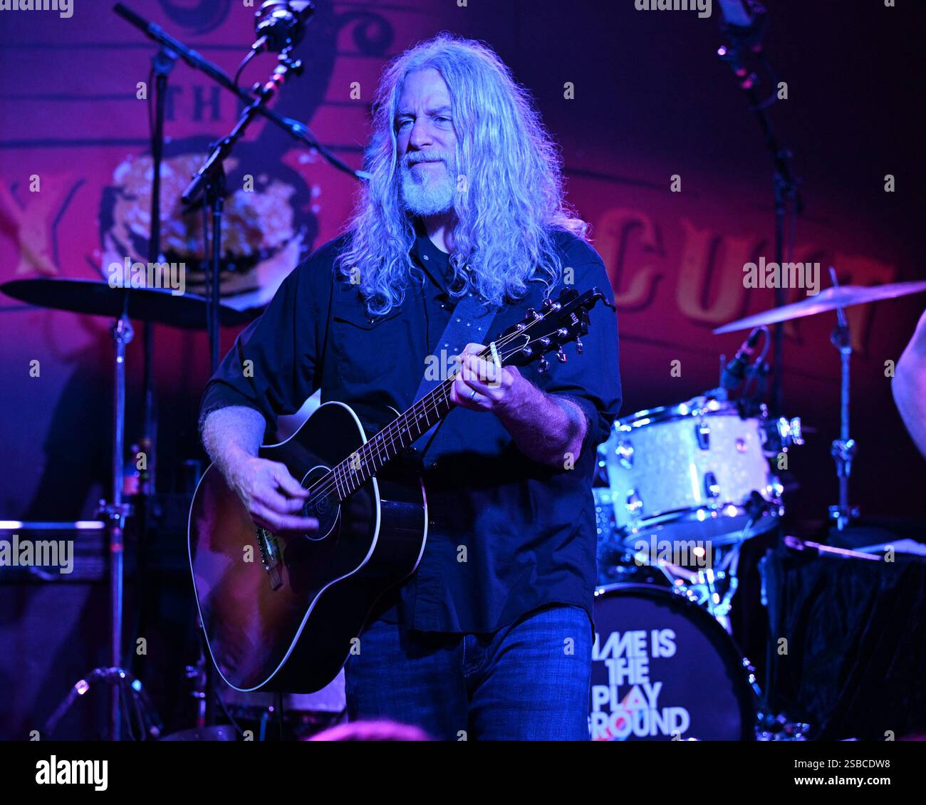 BOCA RATON - FEBRUARY 01: Carbon Leaf perform during their Time Is The ...