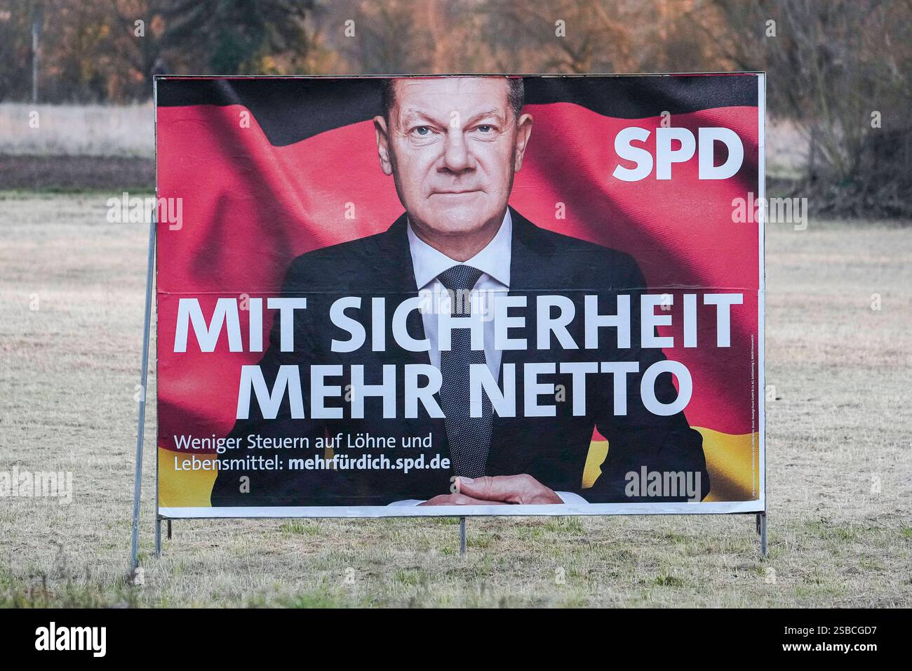 Ein Wahlplakat der Partei SPD Sozialdemokratische Partei Deutschlands ...