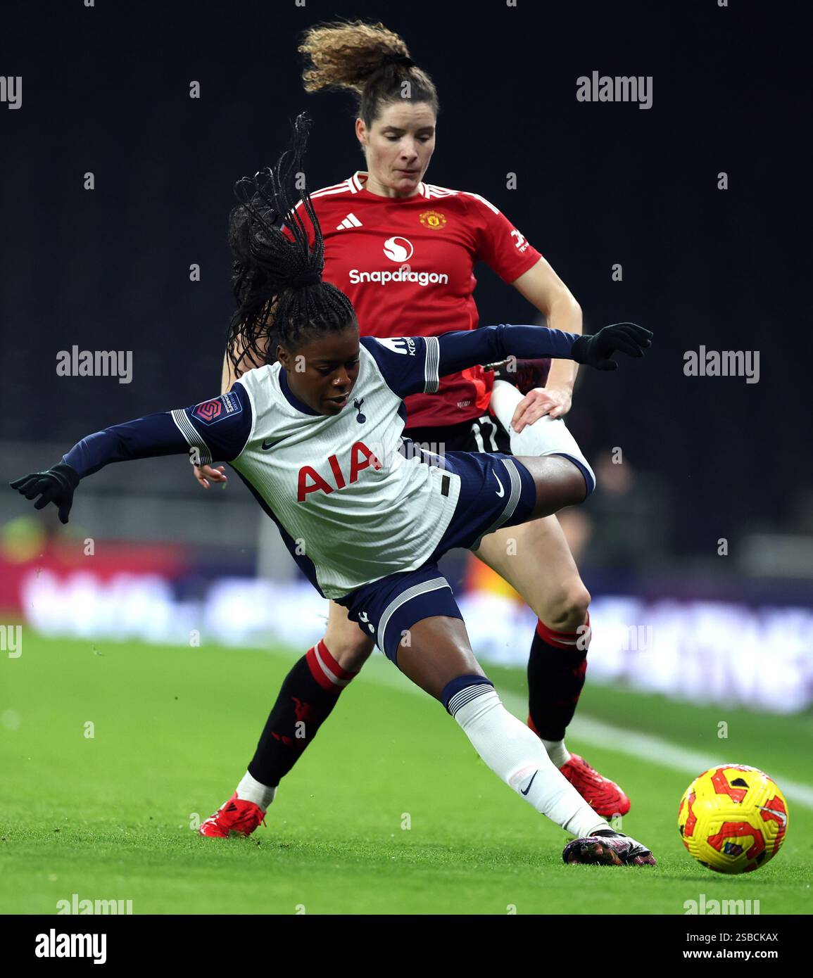 Tottenham Hotspur's Jessica Naz and Manchester United's Dominique ...