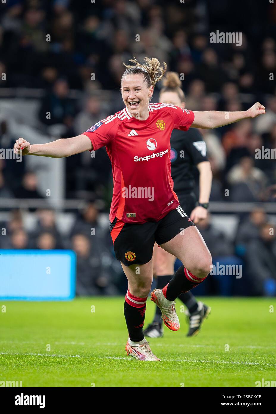 London, UK. 2nd Feb, 2025. GOAL 0-1 Elisabeth Terland of Manchester ...