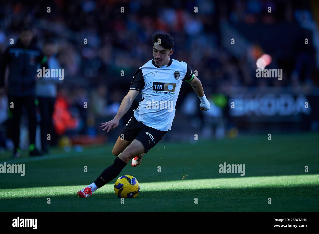Valencia , Spain , 2, February, 2025. Diego Lopez of Valencia CF at the ...
