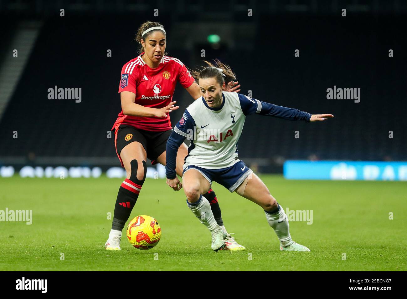 Hayley Raso of Tottenham Hotspur Women is put under pressure by Gabby ...