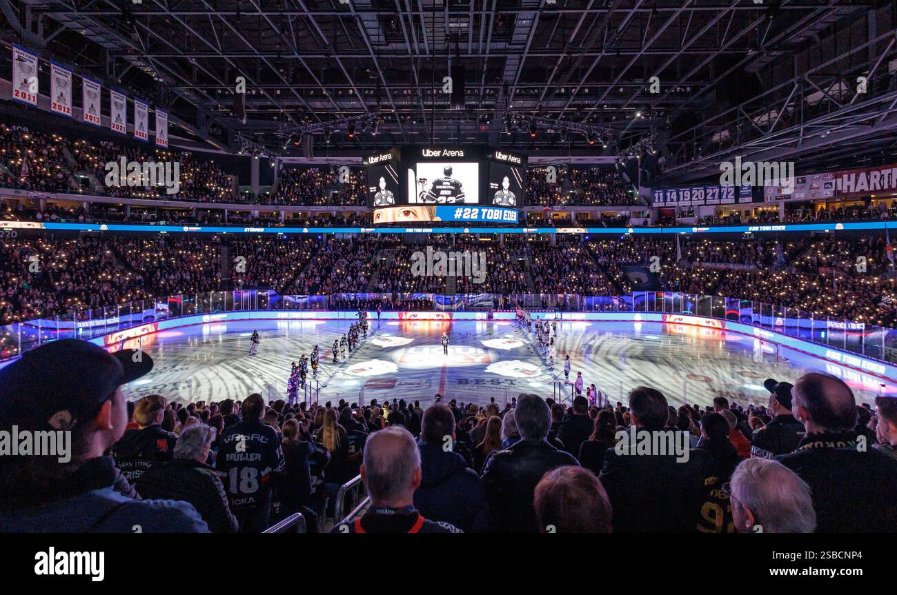 dpatop - 02 February 2025, Berlin: Ice hockey: DEL, Eisbären Berlin ...