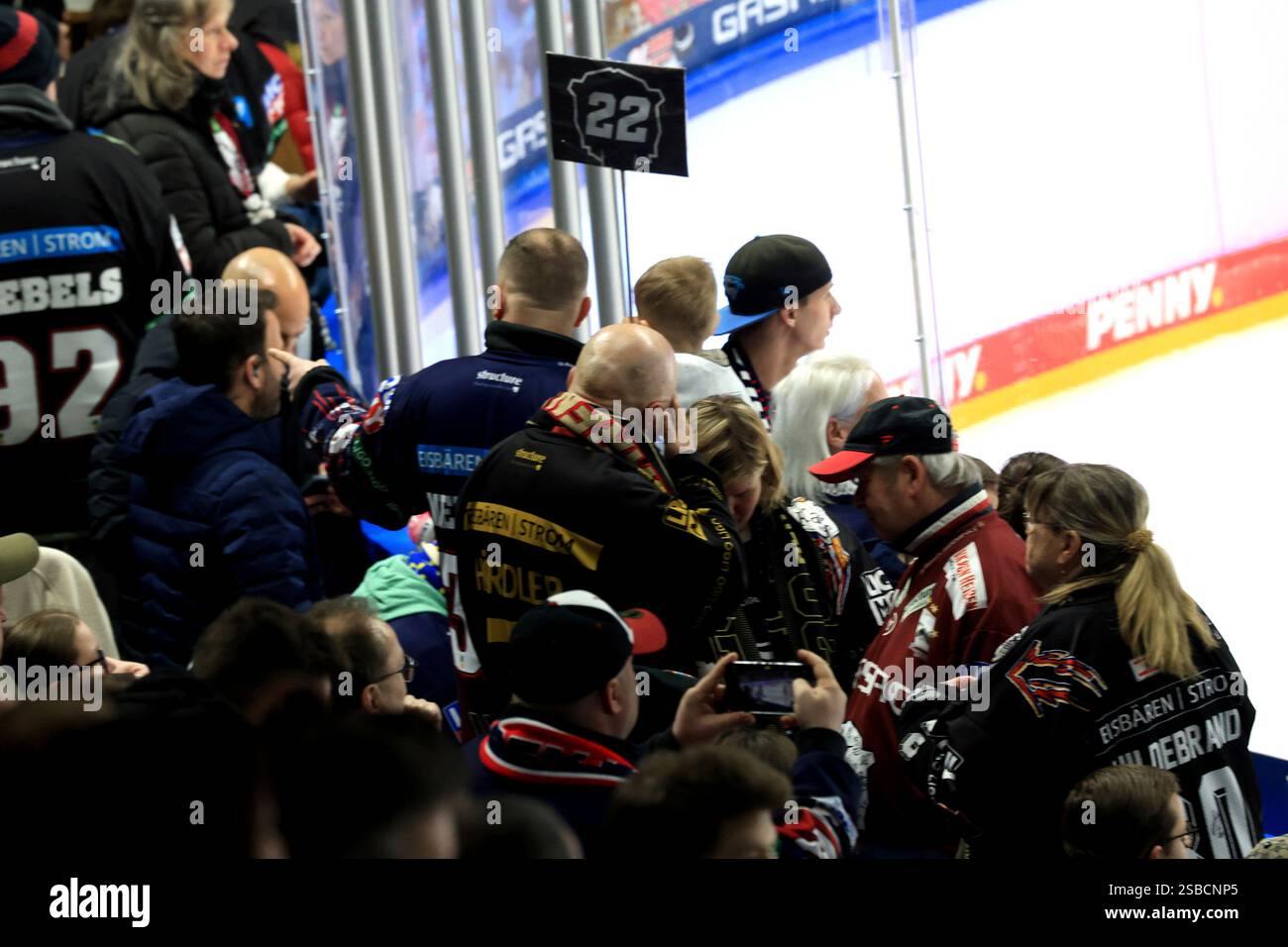 Berlin, Deutschland. 02nd Feb, 2025. 02.02.2025, Uber-Arena, Berlin ...