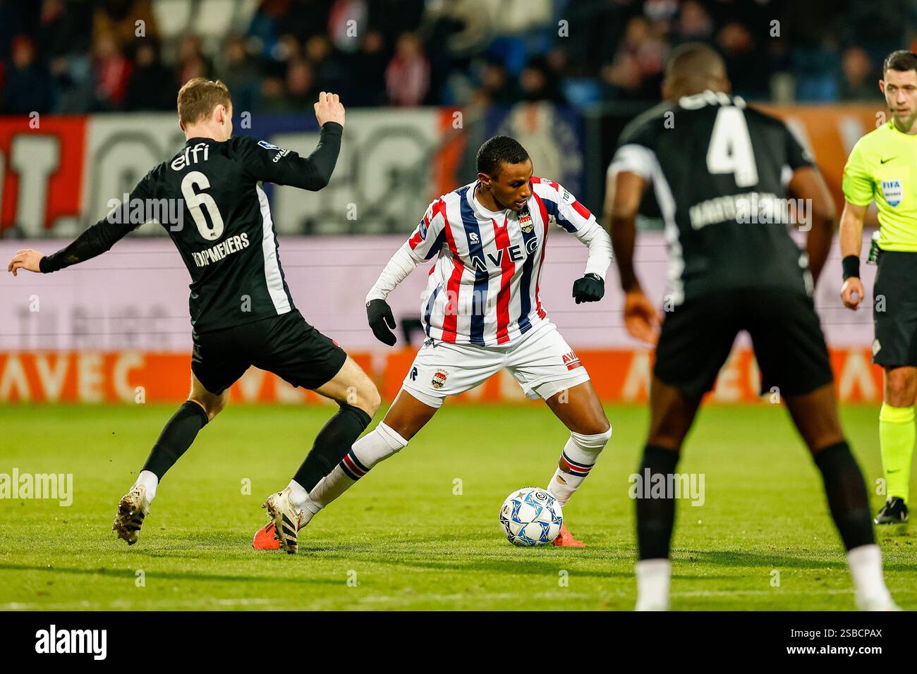 TILBURG, 02-02-2025. Koning Willem II stadium. Eredivisie voetbal ...