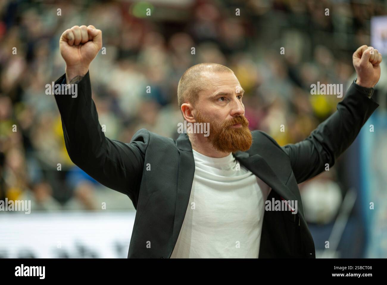 Ludwigsburg, Deutschland. 02nd Feb, 2025. Lars Masell (MHP Riesen ...